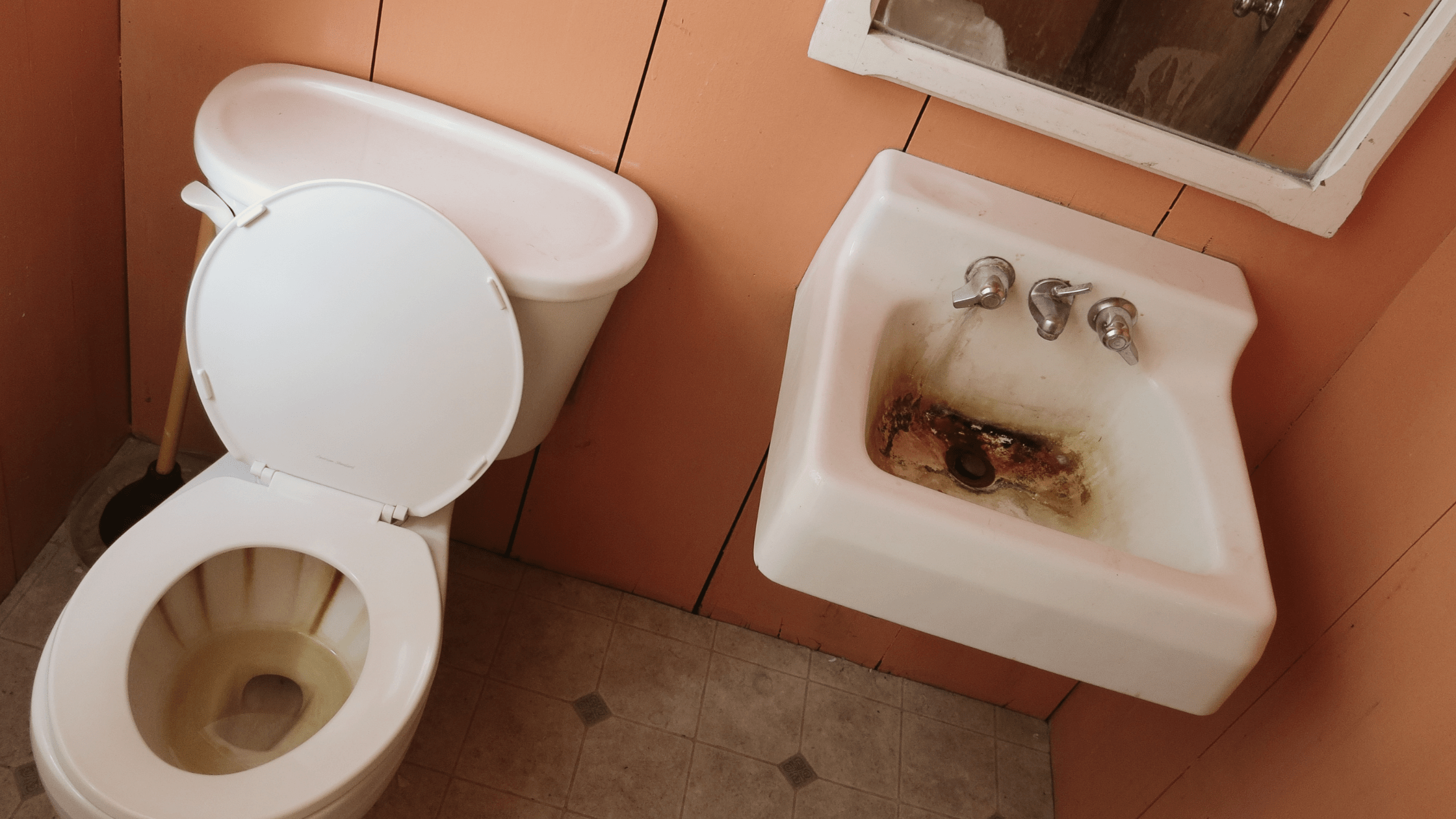The Secret to Removing Rust Stains from Toilets